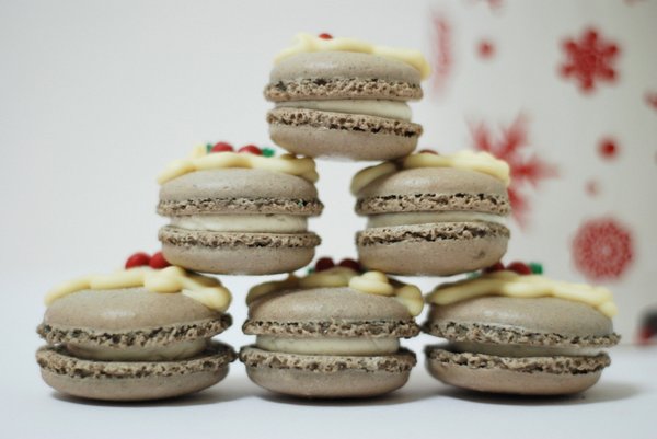 Gingerbread Man Macarons – Craftstorming